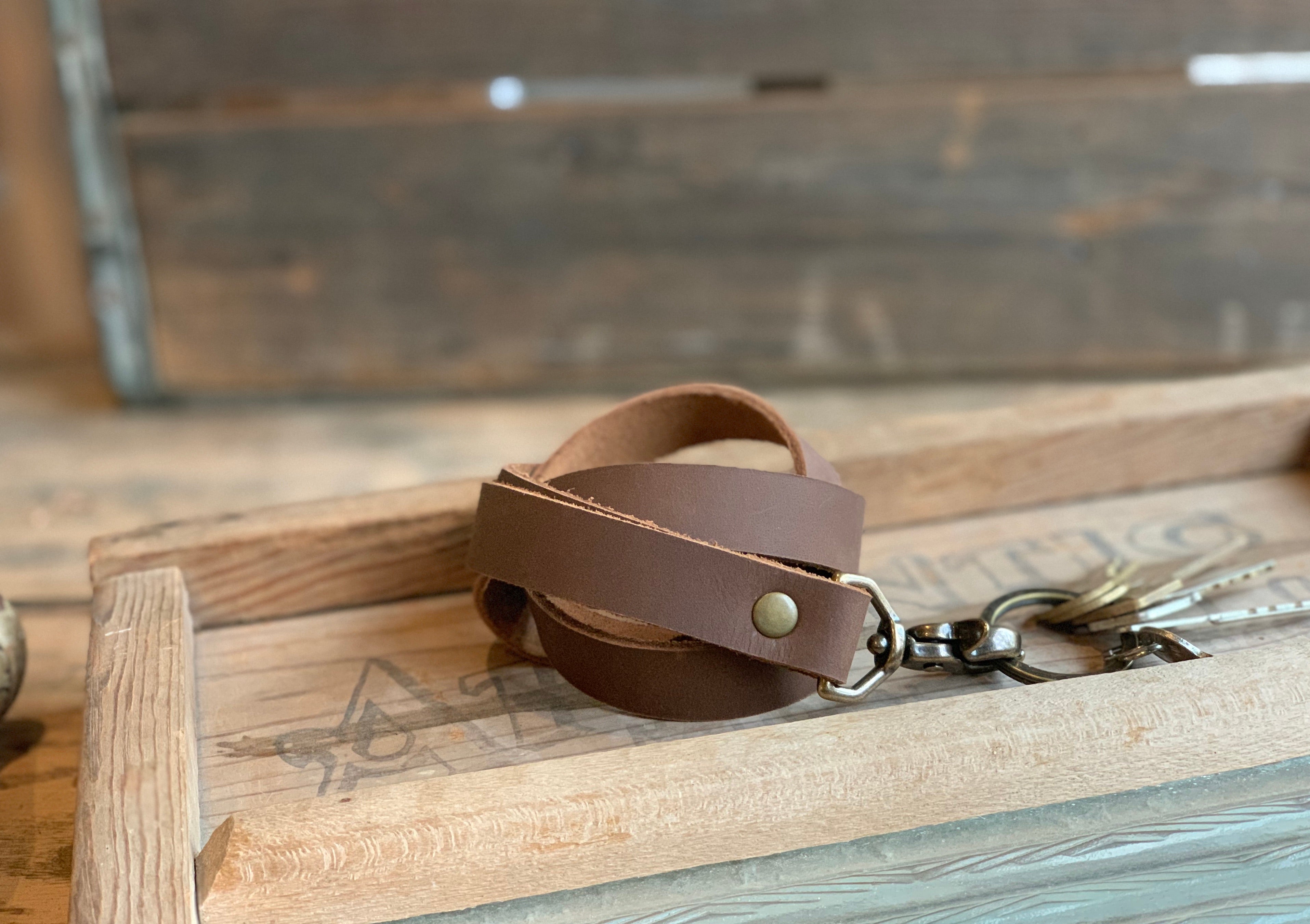 Leather Lanyard- Personalized Lanyard with Swivel Snap – M & W Leather